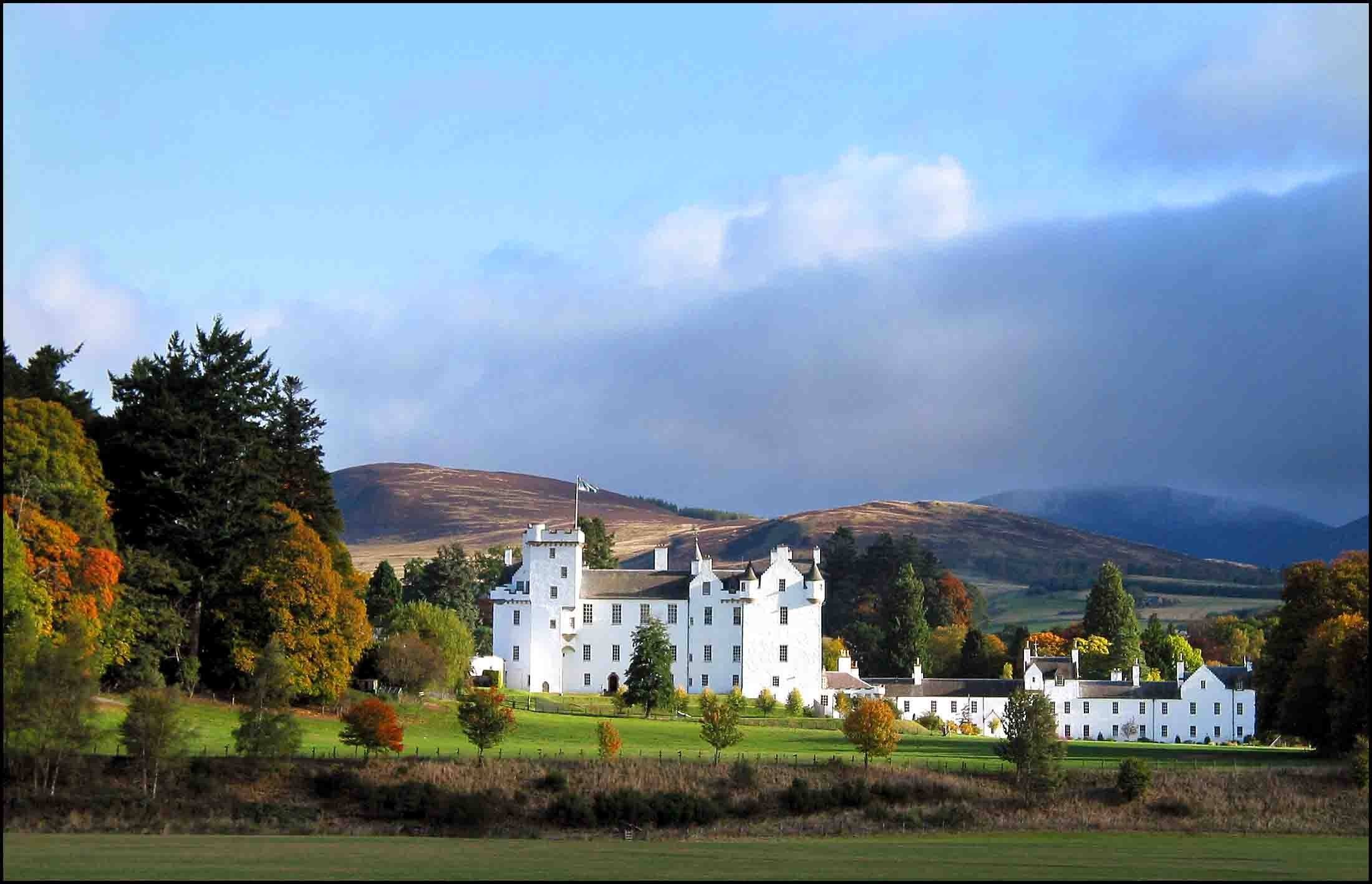 Scotland Chauffeur Driven Tours | Sheenco Travel